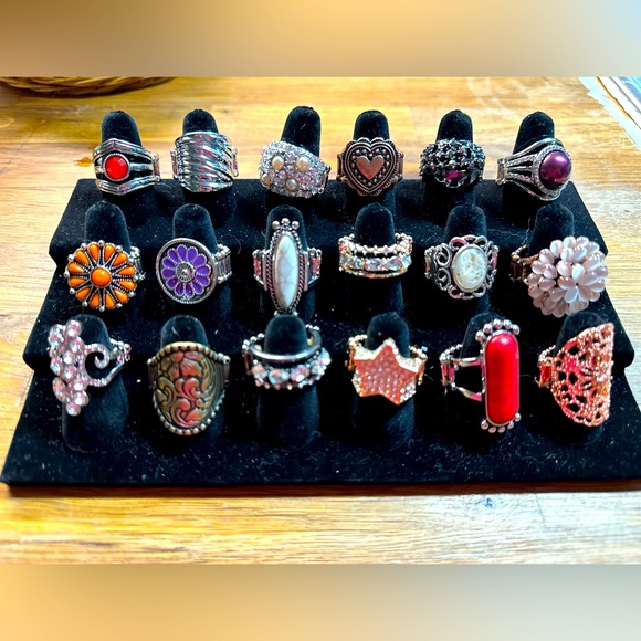 paparazzi | Jewelry | Statement Rings Paparazzi | Poshmark